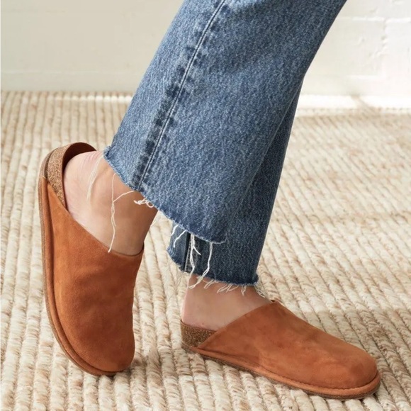 Jenni Kayne | Shoes | Nwot Jenni Kayne Suede Moc Clog Laurel Tan Slipon ...